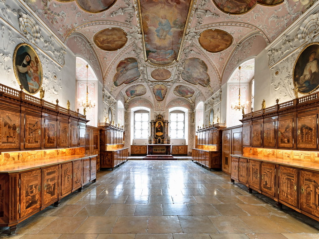 Rundgang durchs Kloster - Stift Heiligenkreuz